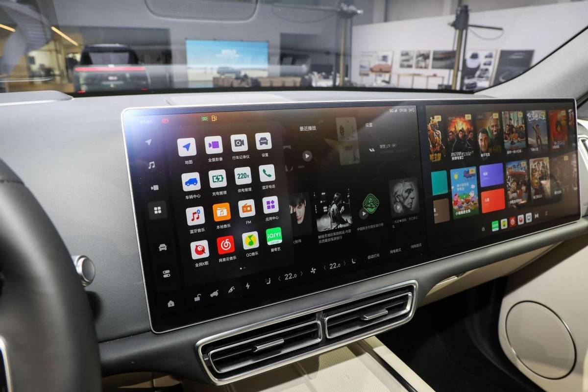 把全尺寸卖成畅销车，全系顶配+NOA的理想L9真要做“奔驰S级”？_搜狐汽车_搜狐网