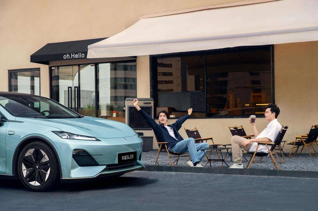 开年放大招！15.69万元起售深蓝SL03纯电版诚意上新！_搜狐汽车_搜狐网