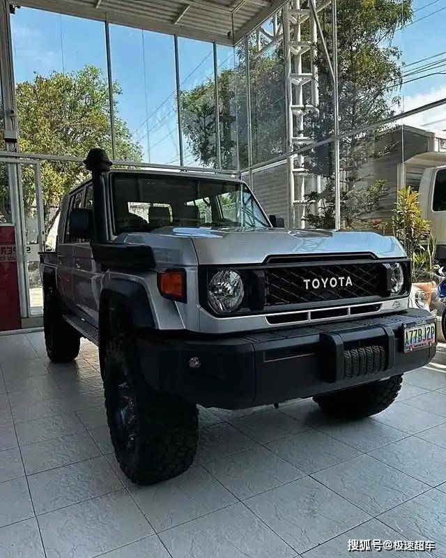 丰田皮卡“鼻祖”，兰德酷路泽LC70，2.8T+三把锁，拉货越野都行_搜狐汽车_搜狐网