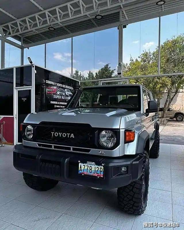丰田皮卡“鼻祖”，兰德酷路泽LC70，2.8T+三把锁，拉货越野都行_搜狐汽车_搜狐网