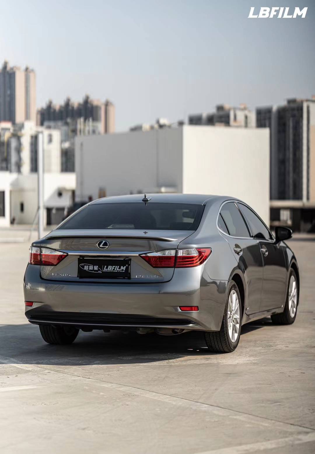 雷克萨斯ES300h-LB改色膜液态金属银，高级大气_搜狐汽车_搜狐网