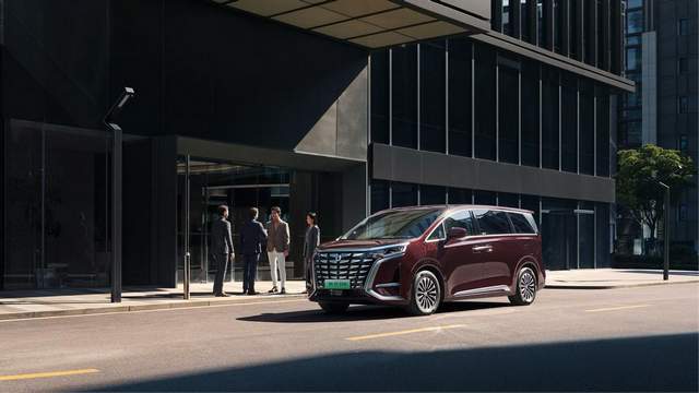 是什么让岚图梦想家击碎GL8、D9的MPV神话？_搜狐汽车_搜狐网