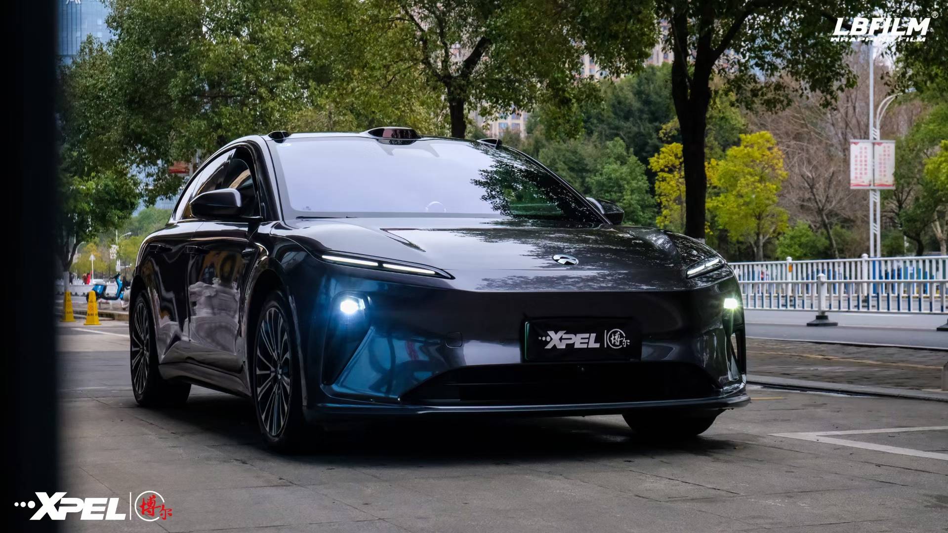 蔚来ET5-LB改色膜液态金属乌木兰灰，百看不腻_搜狐汽车_搜狐网