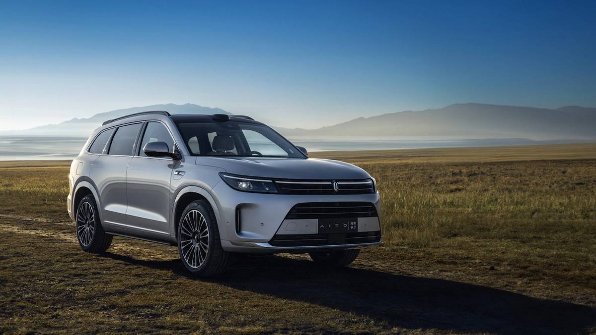 新月销售佳报，问界新M7如何成为市场翘楚？_搜狐汽车_搜狐网