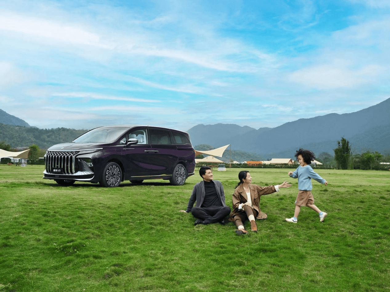 东风风行新能源序列“风行星海”发布！首款MPV星海V9开启预售_搜狐汽车_搜狐网