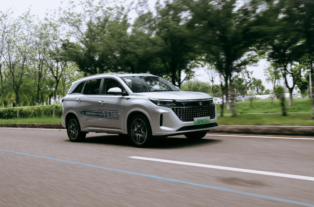 加入10万级7座混动SUV阵营，风云T9“卷”的还不够？_搜狐汽车_搜狐网