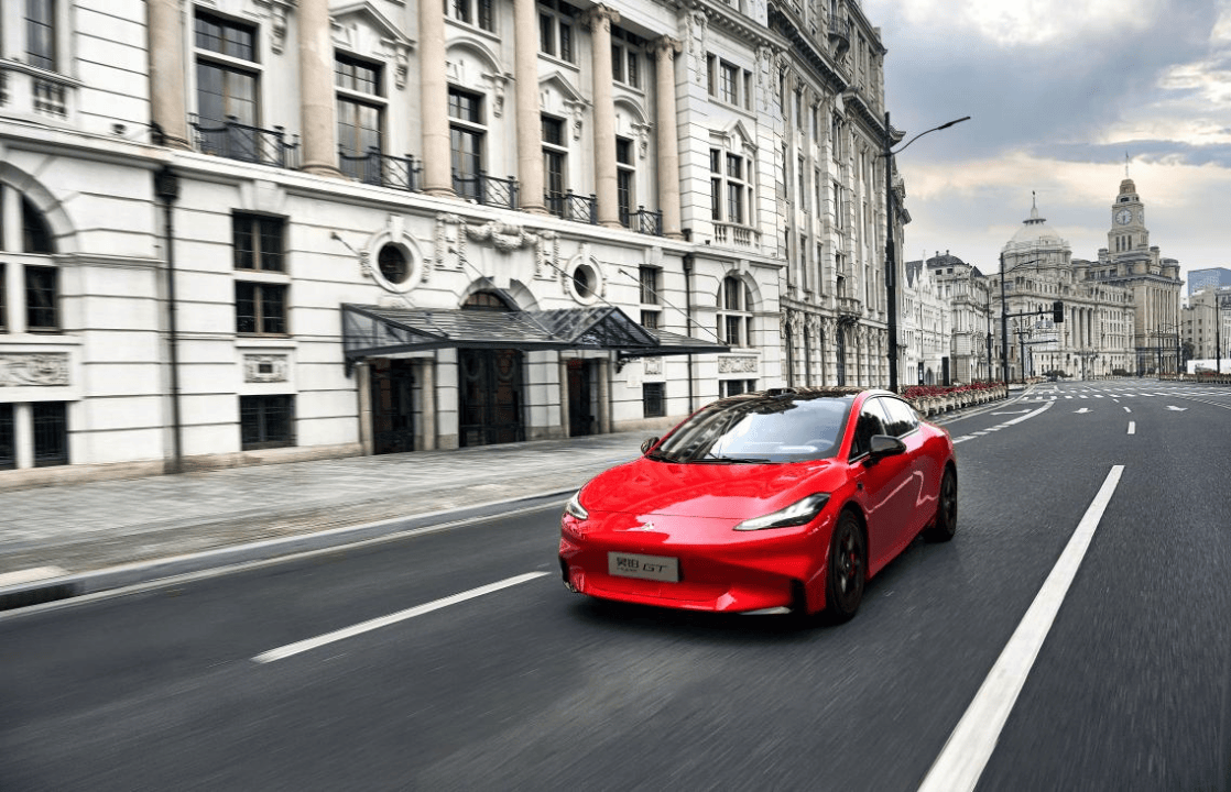昊铂GT全球款惊艳上市 售价20.39-25.99万元 710km超长续航_搜狐汽车_搜狐网