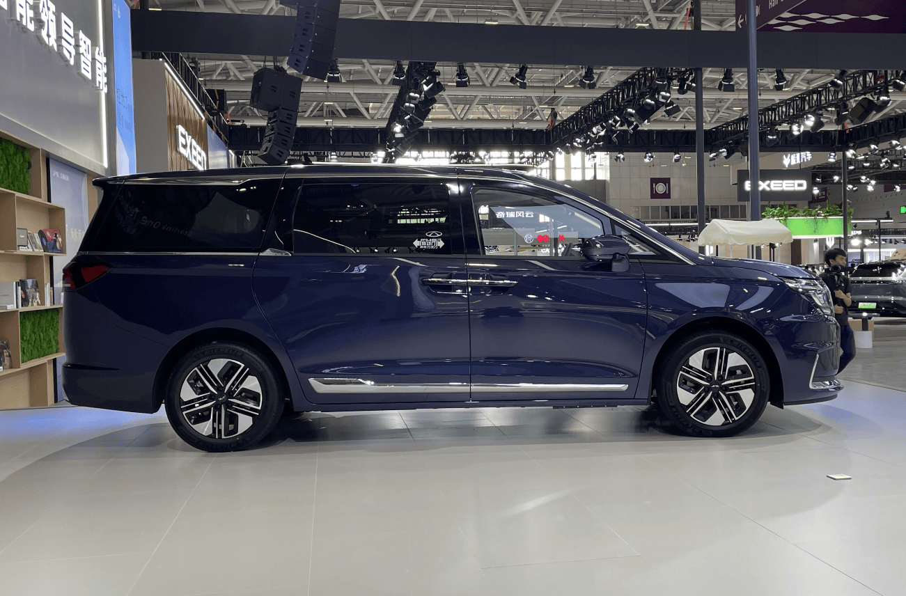 盘点叫好不叫座的大牌冷门MPV：嘉华、途睿欧和瑞风RF8_搜狐汽车_搜狐网