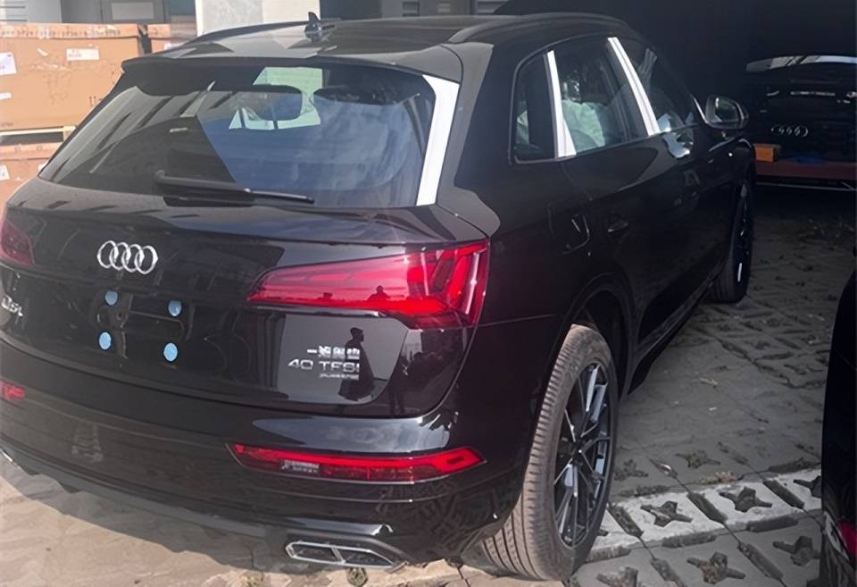 价格战愈演愈烈！奥迪Q5L降价达12万，入门版仅27万，抄底了？_搜狐汽车_搜狐网