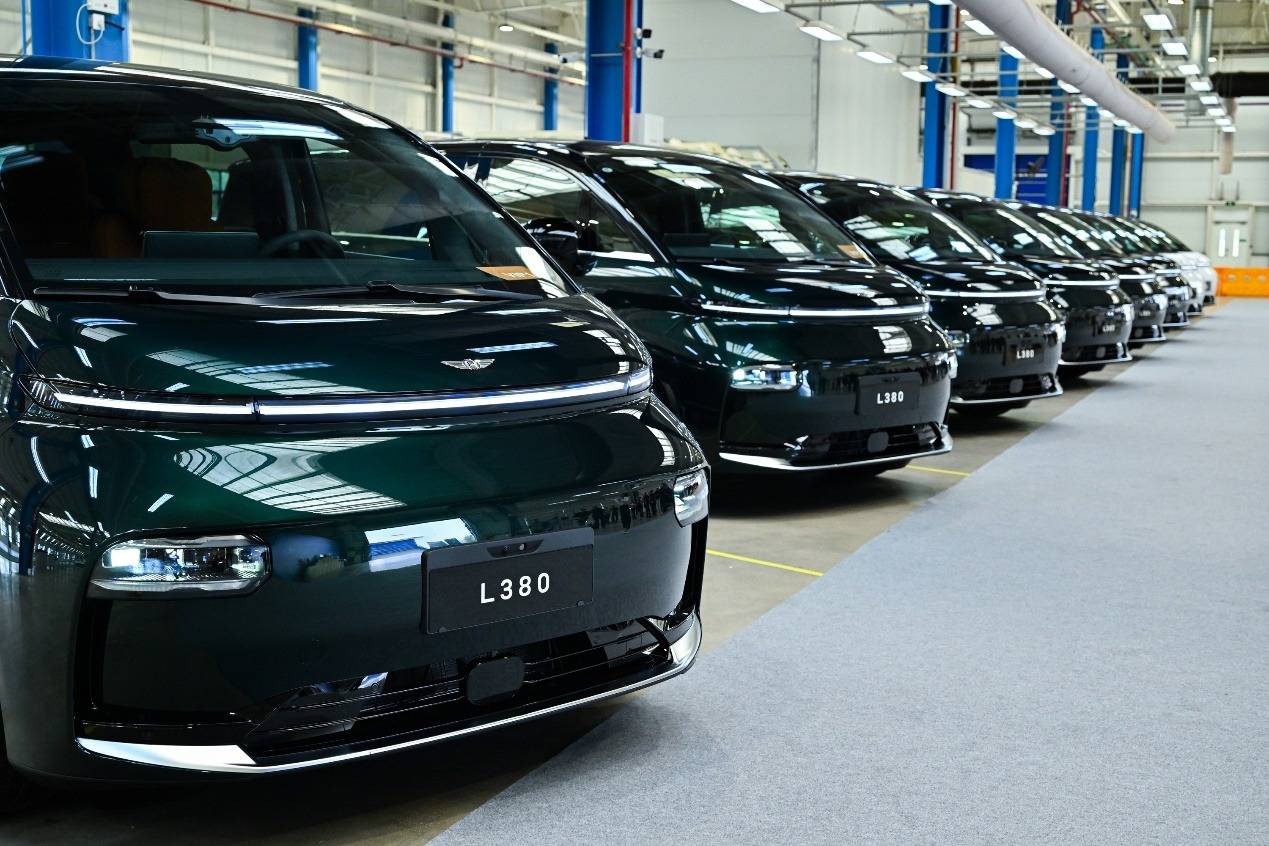 首批用户集体交付 翼真L380成豪华纯电MPV市场王者_搜狐汽车_搜狐网