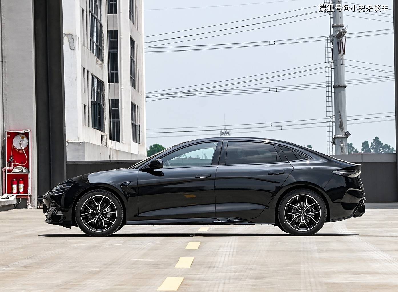 2025款海豹8月8日上市，新增激光雷达，标配SiC碳化硅、800V平台_搜狐汽车_搜狐网