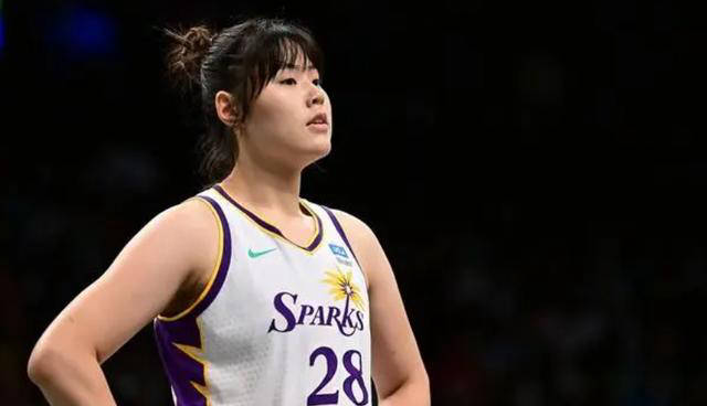 李月汝的壮丽篇章：告别火花队，迎接土耳其新挑战_WCBA_1_CBA