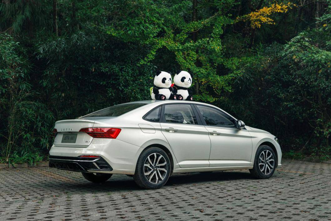 捷达VA7对比朗逸，时尚设计对决，引领潮流新风尚_搜狐汽车_搜狐网