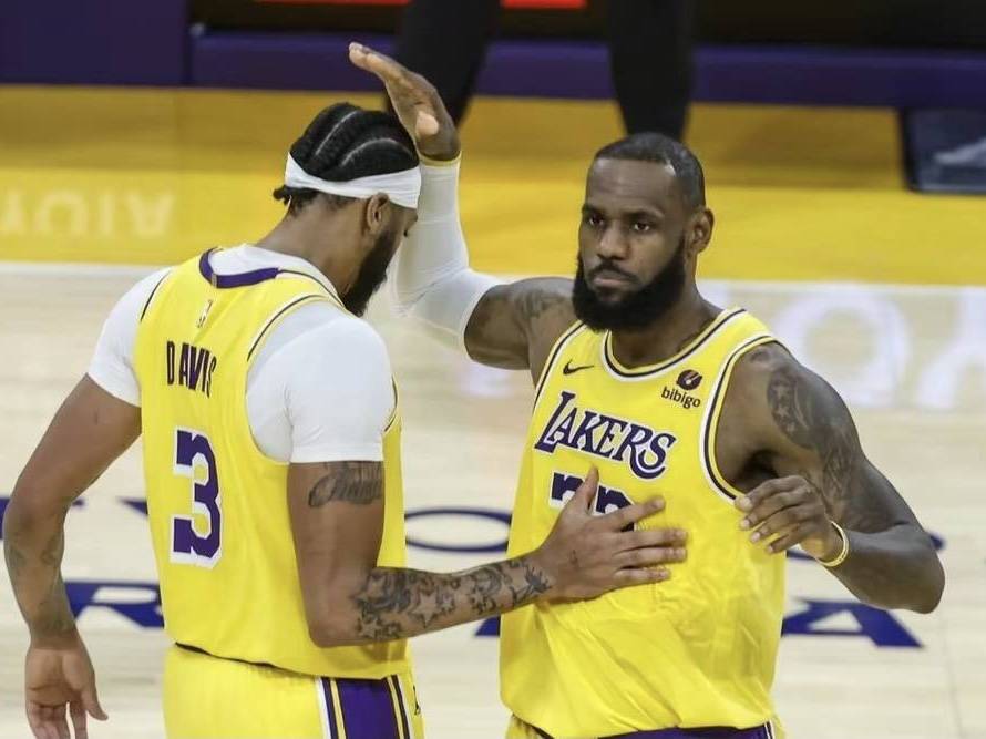 NBA ：湖人116-110击败灰熊队，这场赢球，谁是最大功臣？ 戴维斯40分功不可没_助攻_全场_篮板