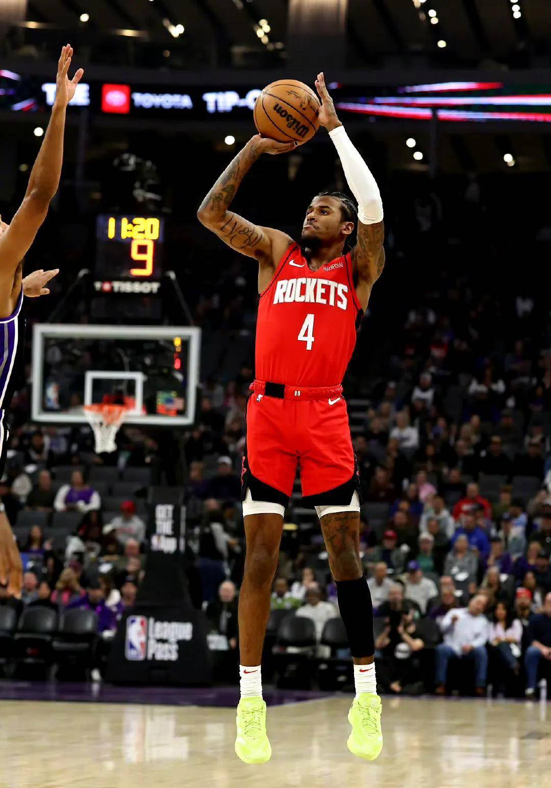 NBA1月17日赛况：雷霆掀翻骑士，太阳险胜奇才_比赛_国王_CBA