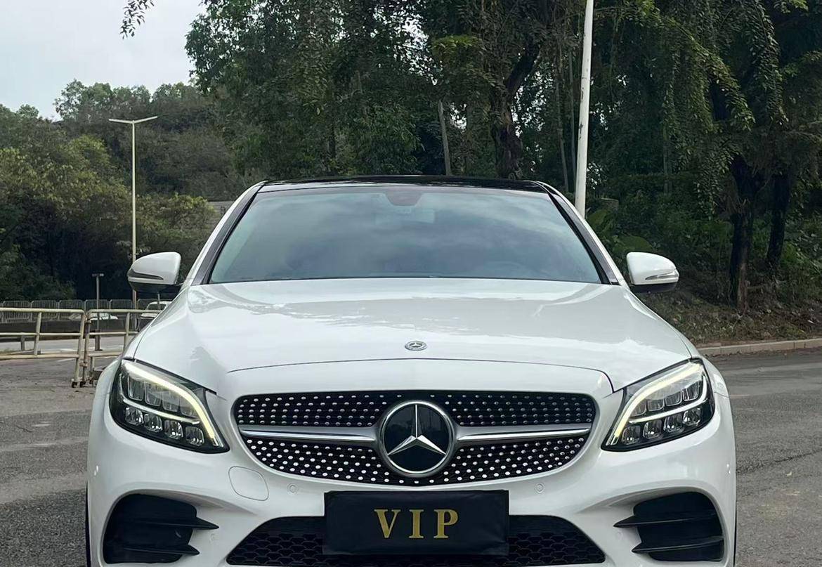 19款奔驰C260L，8万公里，运动版只要15万多？_搜狐汽车_搜狐网