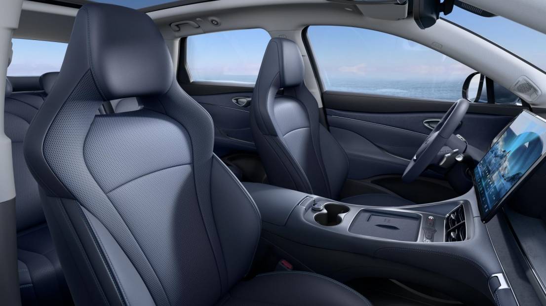 全新中大型SUV 海狮07DM-i智驾版内饰曝光，家用大五座SUV新标杆_搜狐汽车_搜狐网