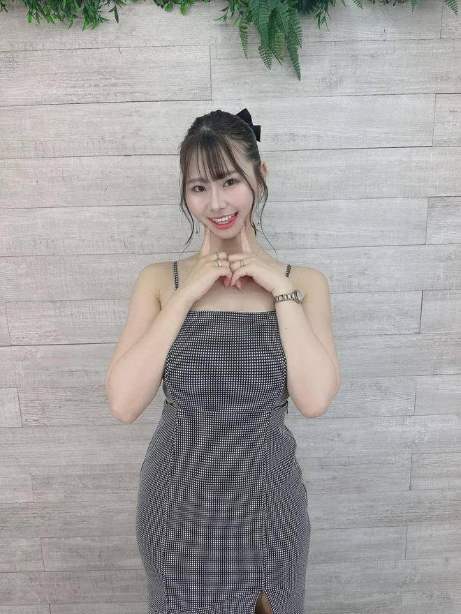 清宫仁爱：日本模特身高172cm，三围数据揭秘！_Toa_宮仁_时尚