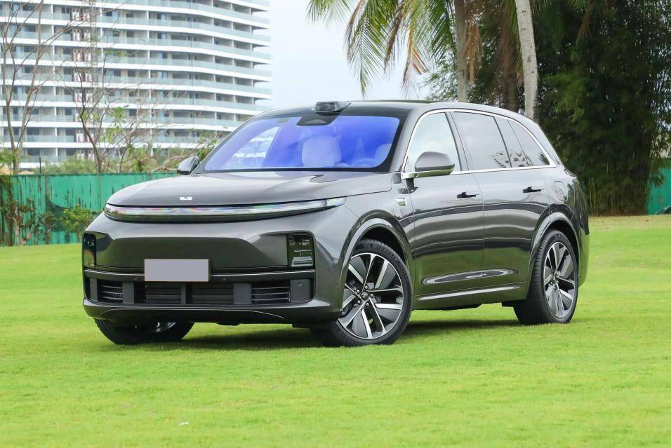 星纪元ET强势超越理想L7，引领中大型新能源SUV新潮流_搜狐汽车_搜狐网