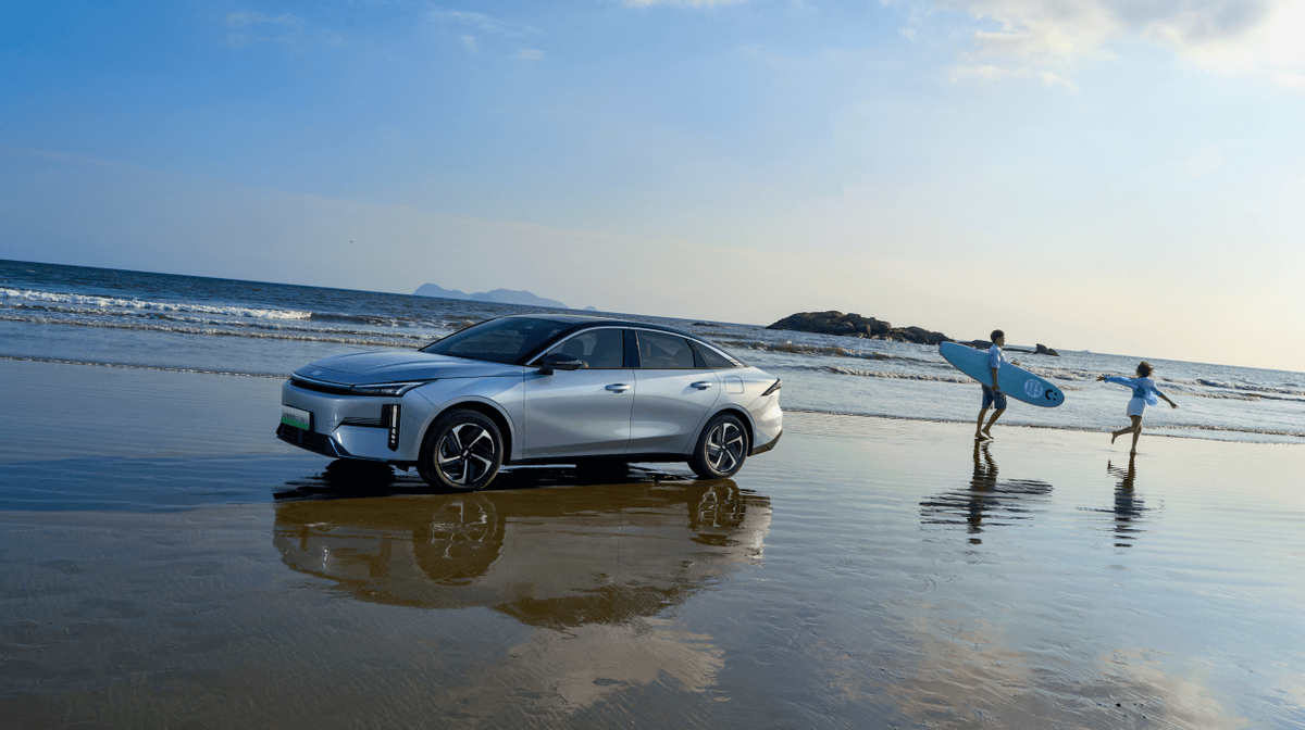 7.98万起+24期0息！银河L6EM-i给年轻人的"混动自由"_搜狐汽车_搜狐网