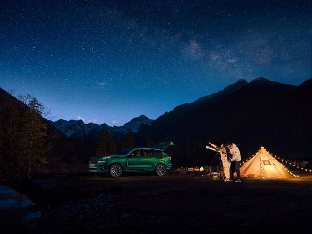 领克09EM-P大五座和理想L7，SUV你选哪个方向？_搜狐汽车_搜狐网