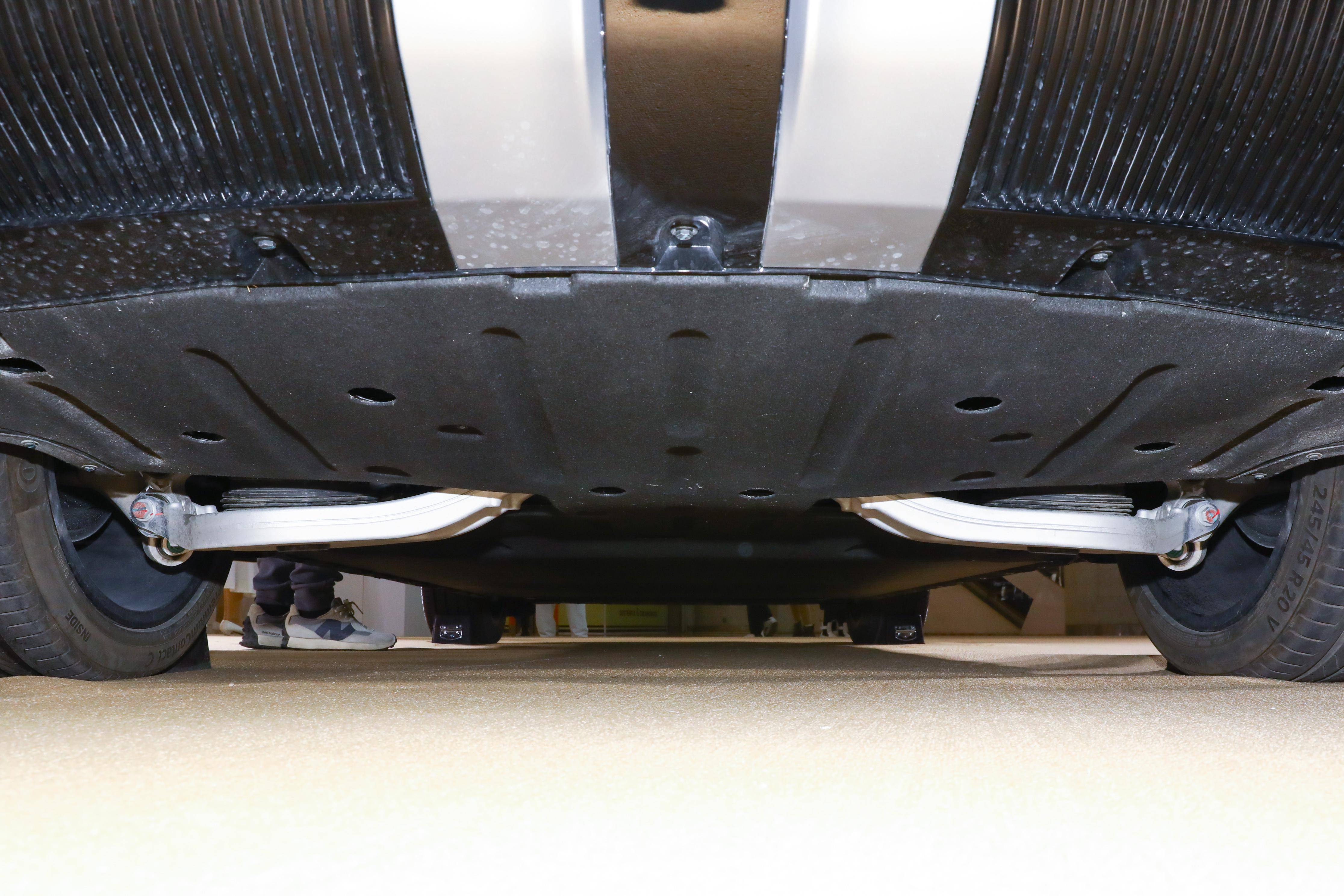 “迪粉”福利车，新腾势N7价格门槛降低6.2万，哪款最有性价比？_搜狐汽车_搜狐网