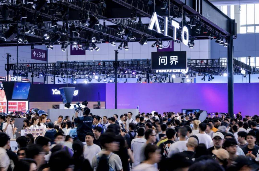 从M9称霸50万级市场到M8爆单，解读问界的增长“算法”_搜狐汽车_搜狐网