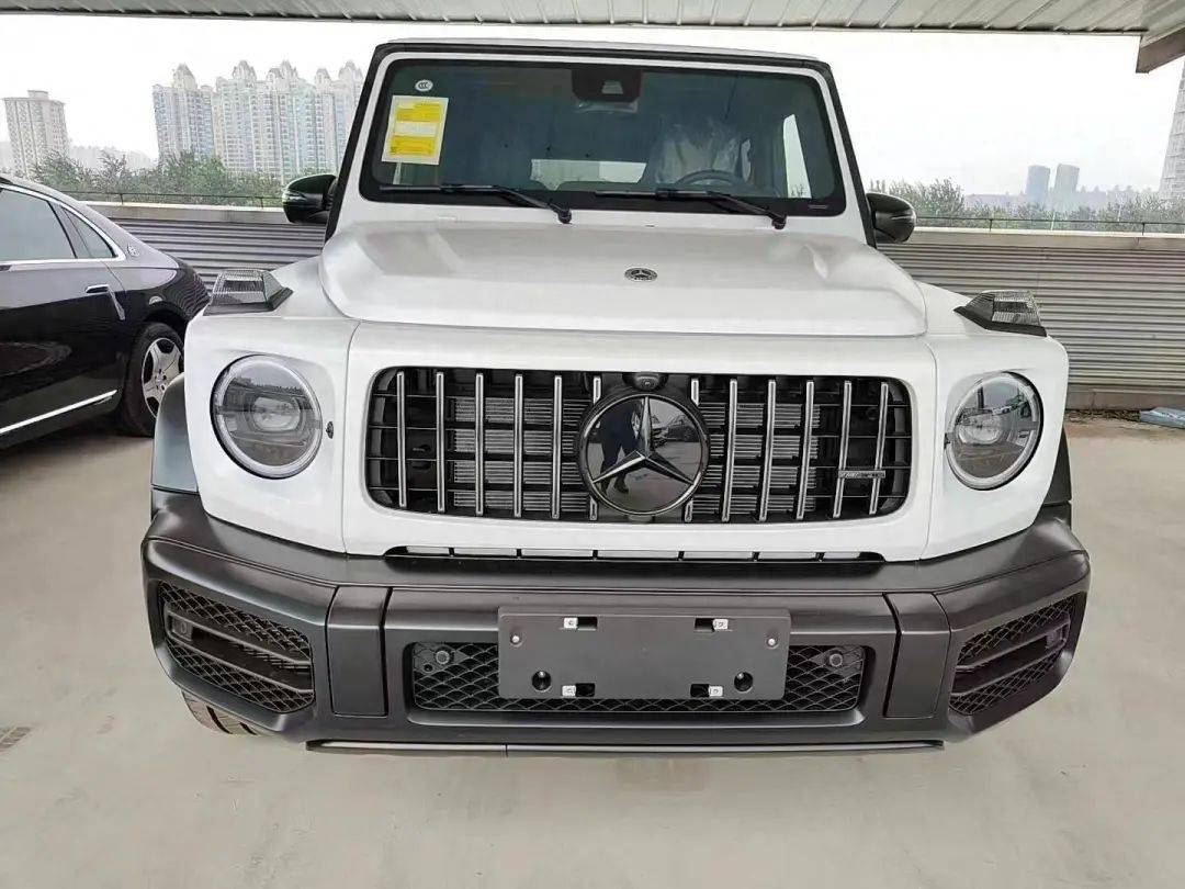 朝鲜使馆车居然是辆奔驰G63，落地价300以上，还改装了天蝎排气！意大利使馆却开宝骏730！_搜狐汽车_搜狐网
