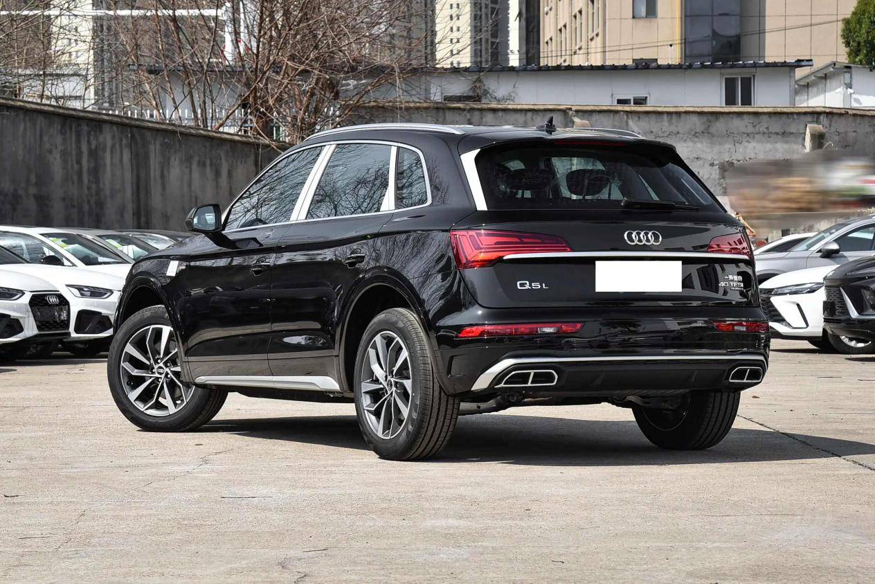 全系四驱，2.0T发动机可选两种型号，奥迪Q5L怎么选？_搜狐汽车_搜狐网
