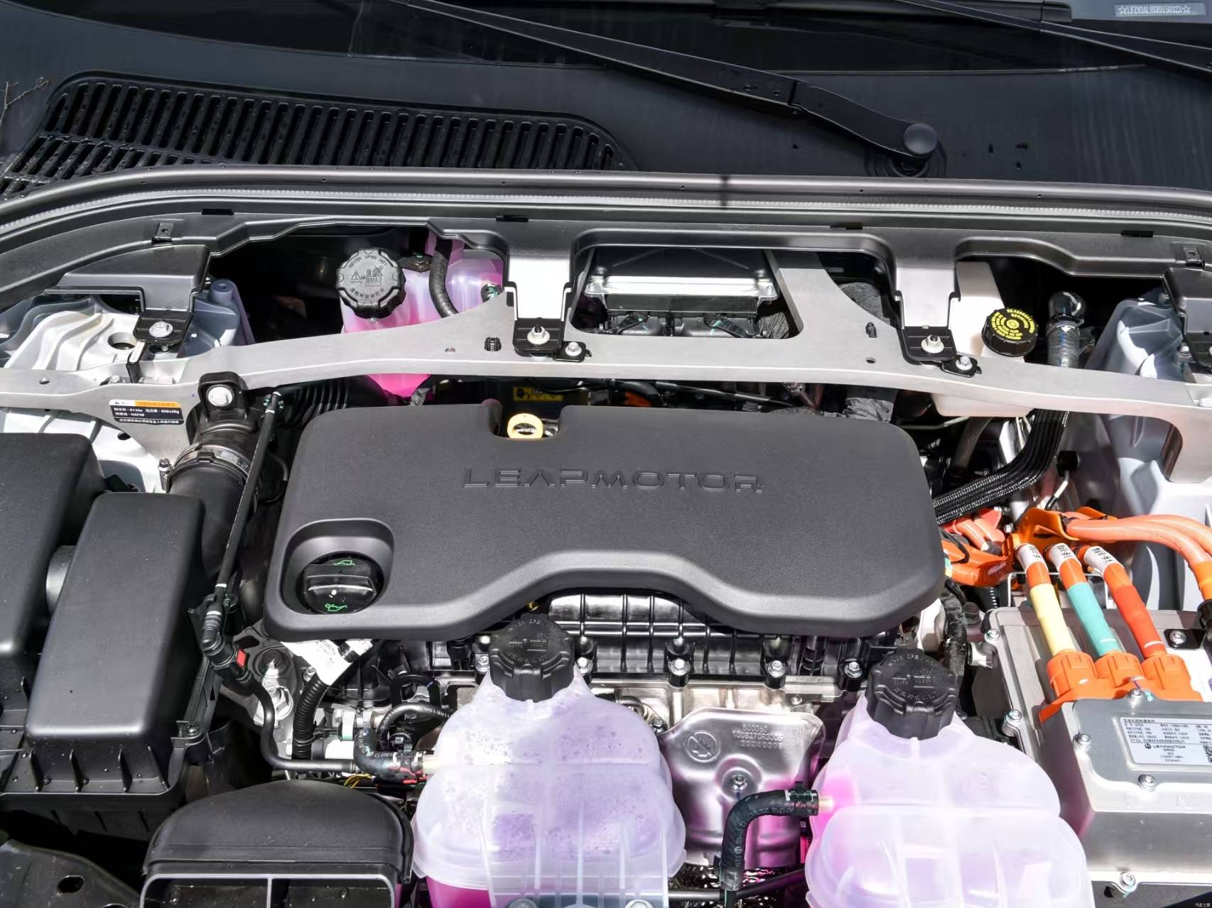 零跑C11-新款开启预售，15.88万，续航1220，这款车到底怎么样？_搜狐汽车_搜狐网