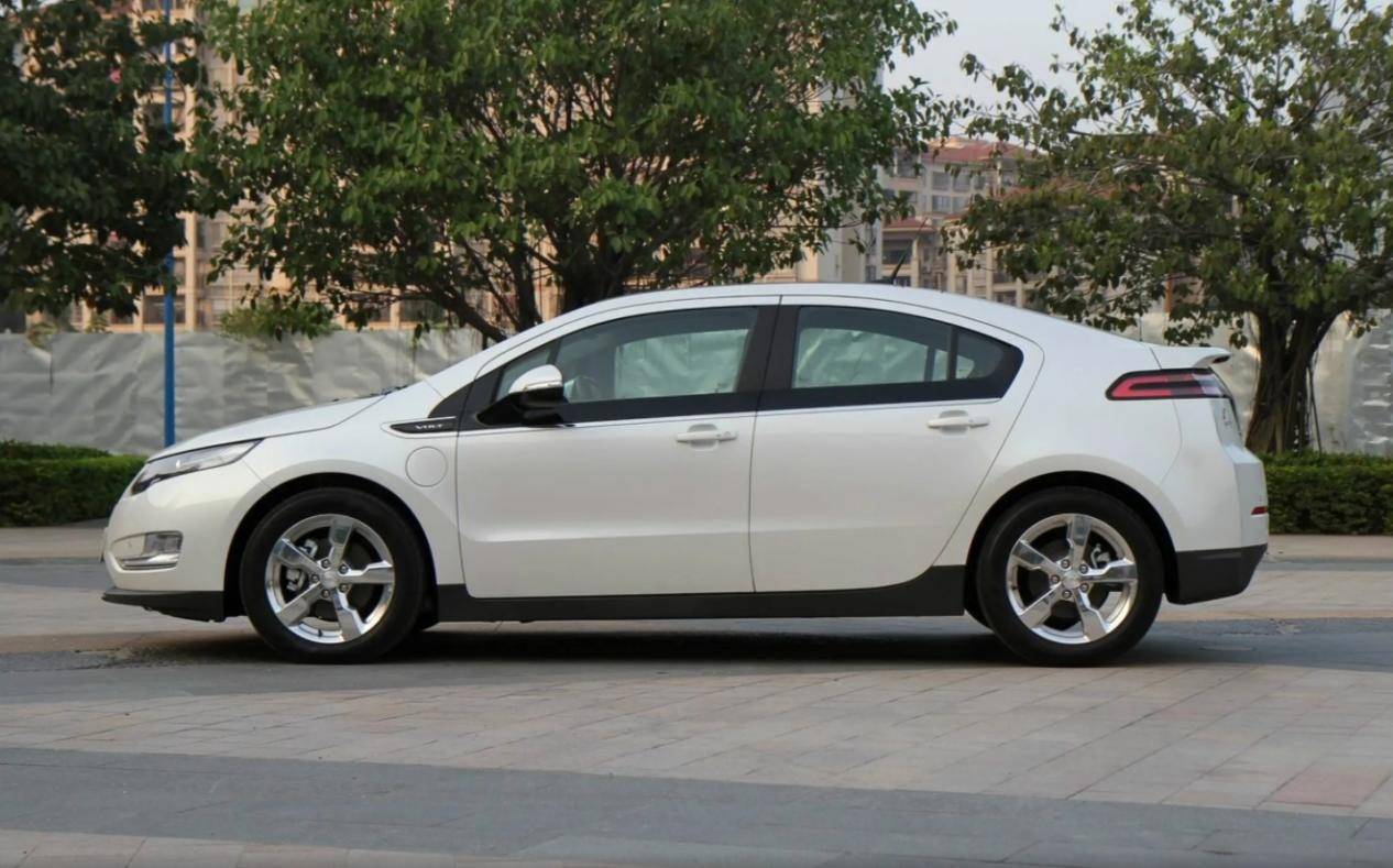 别克至境L7，首搭高通8775芯片，纯电续航302公里的增程轿车_搜狐汽车_搜狐网