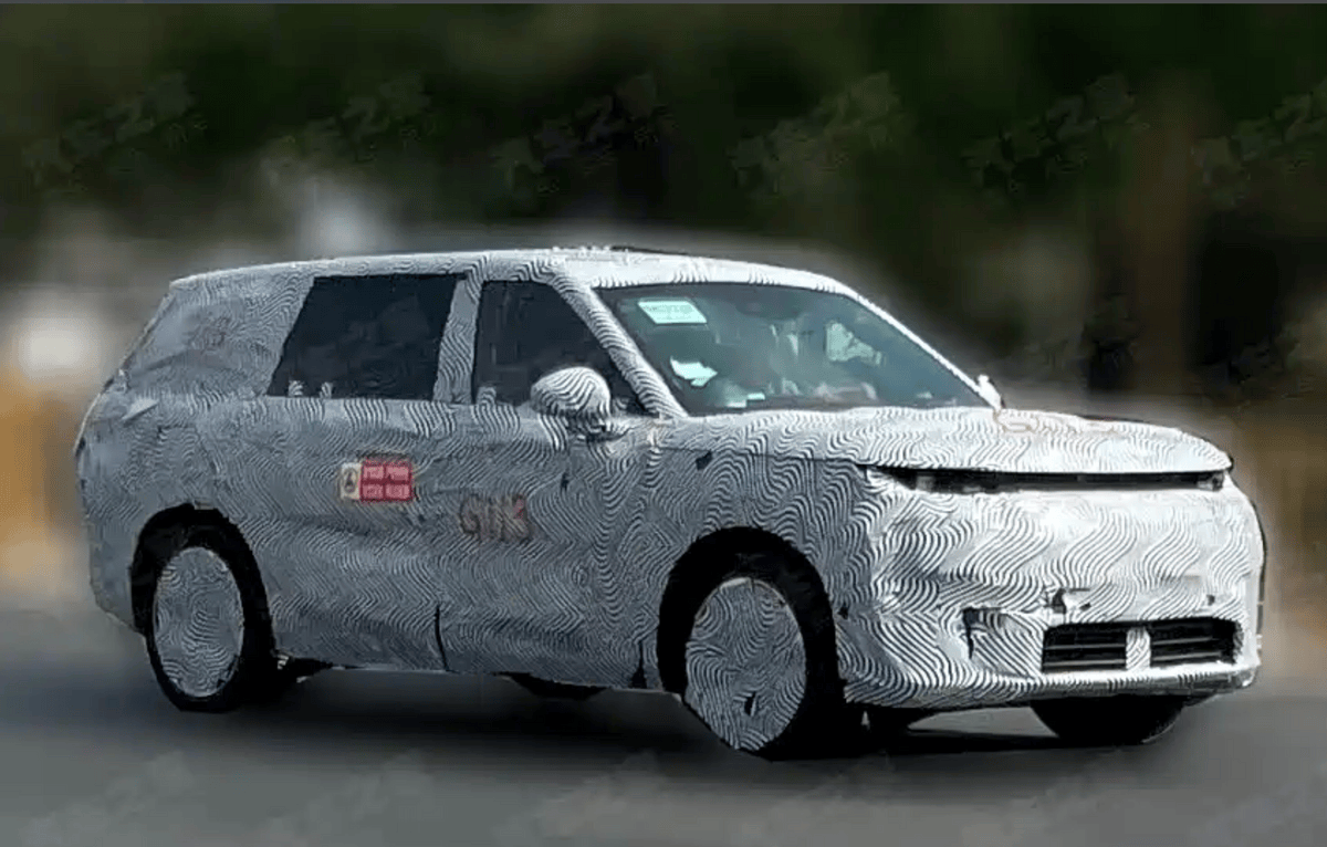 小鹏全新大型SUV谍照！增程动力，纯电续航430km，800V架构5C快充_搜狐汽车_搜狐网