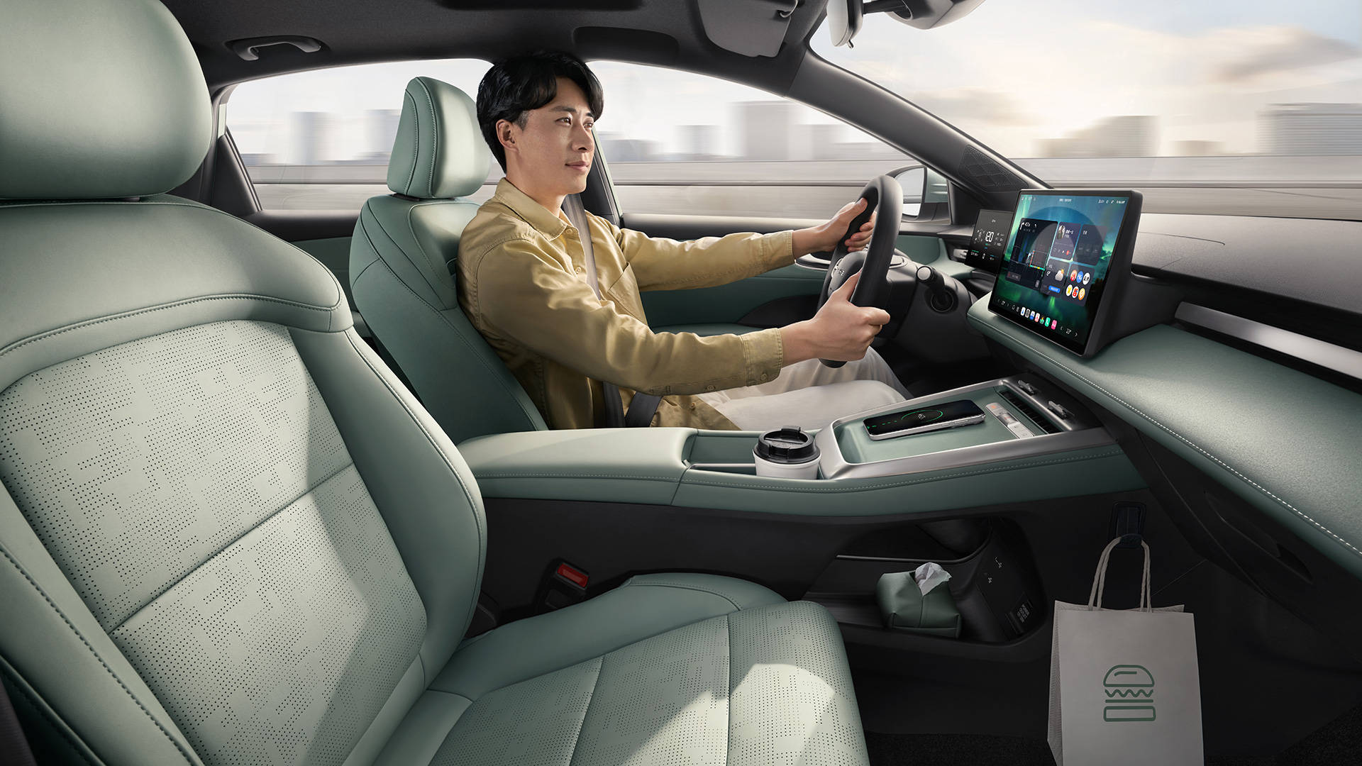 7.98万荣威纯电D6，10万级纯电市场的“六边形战士”