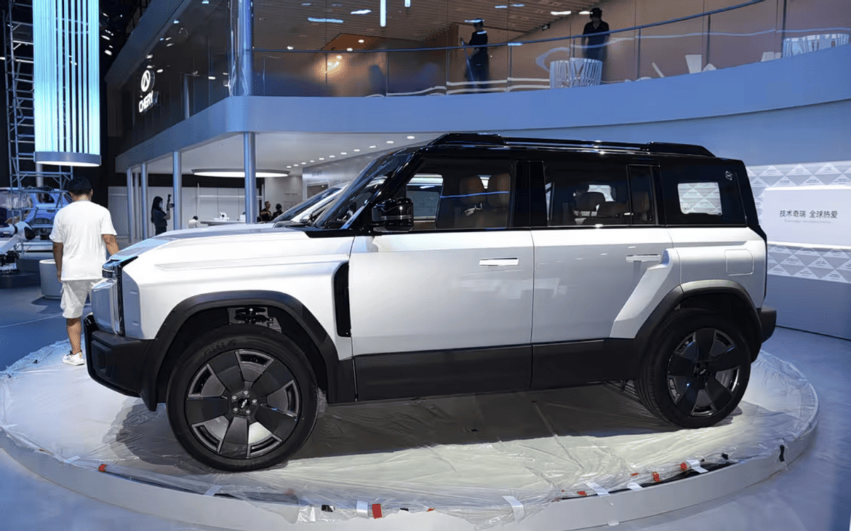 奇瑞风云X3L置换价10.99万起，1.5T增程，谁会买？