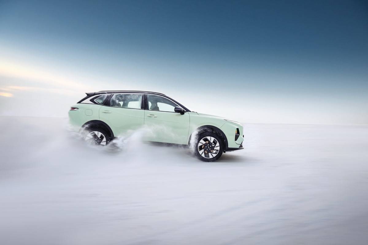 写意奔赴山河，试驾长测一汽奔腾“超长续航T动力电混SUV”悦意07_搜狐汽车_搜狐网