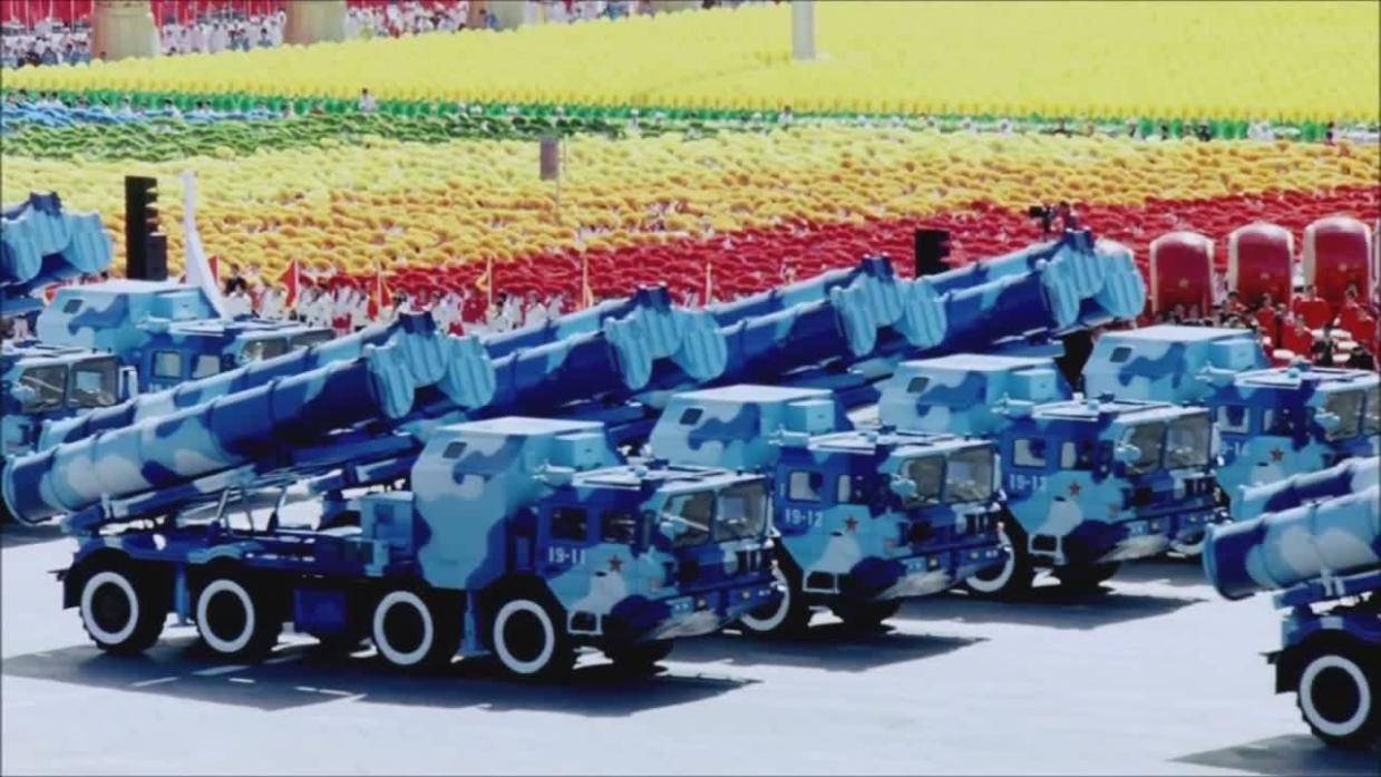 6646. 09年阅兵回顾：霸气威武的“岸舰导弹方队”向我们驶来