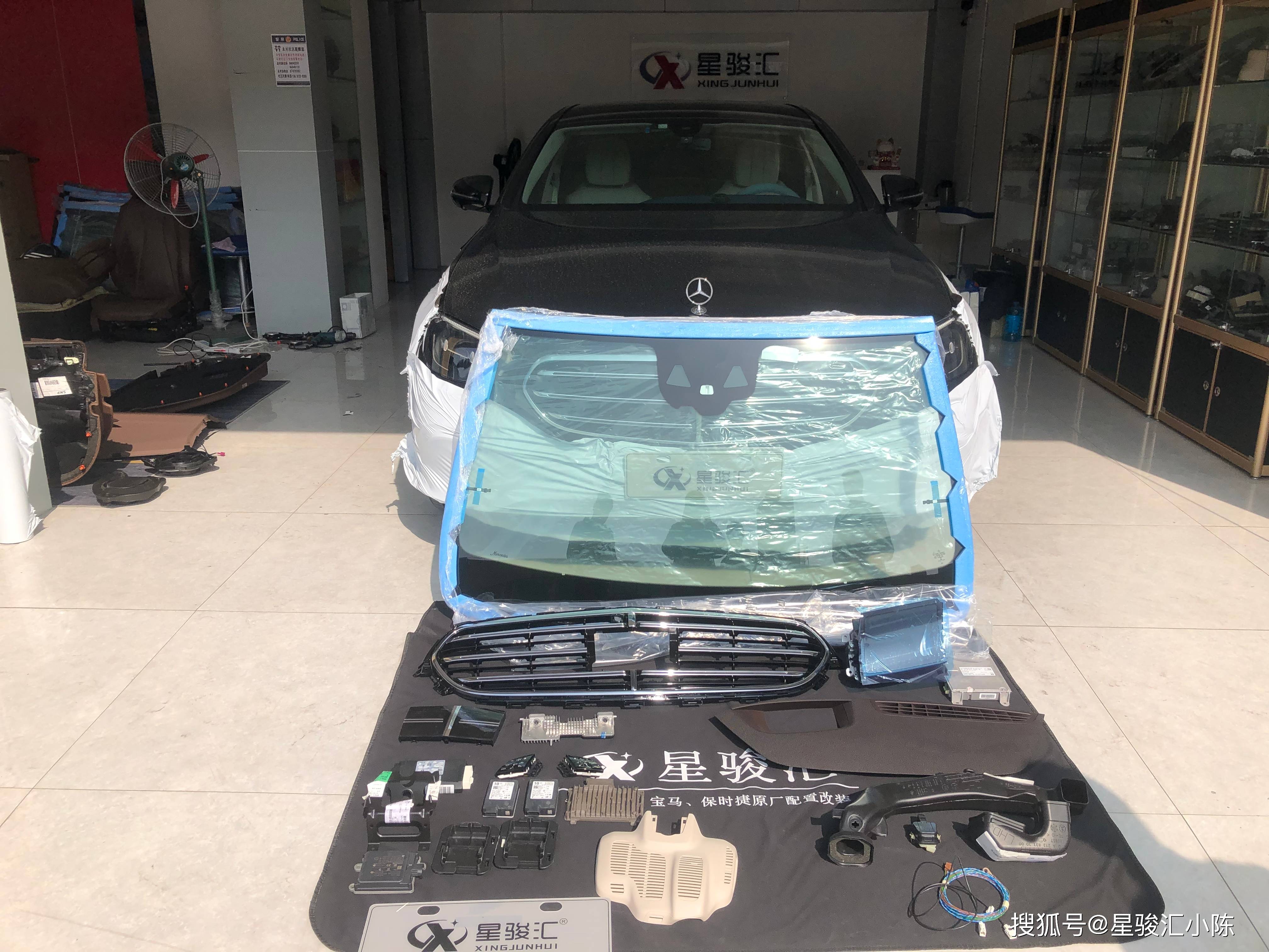 奔驰E350eL改装23P驾驶辅助系统、HUD抬头显示升级案例分享_搜狐汽车_搜狐网