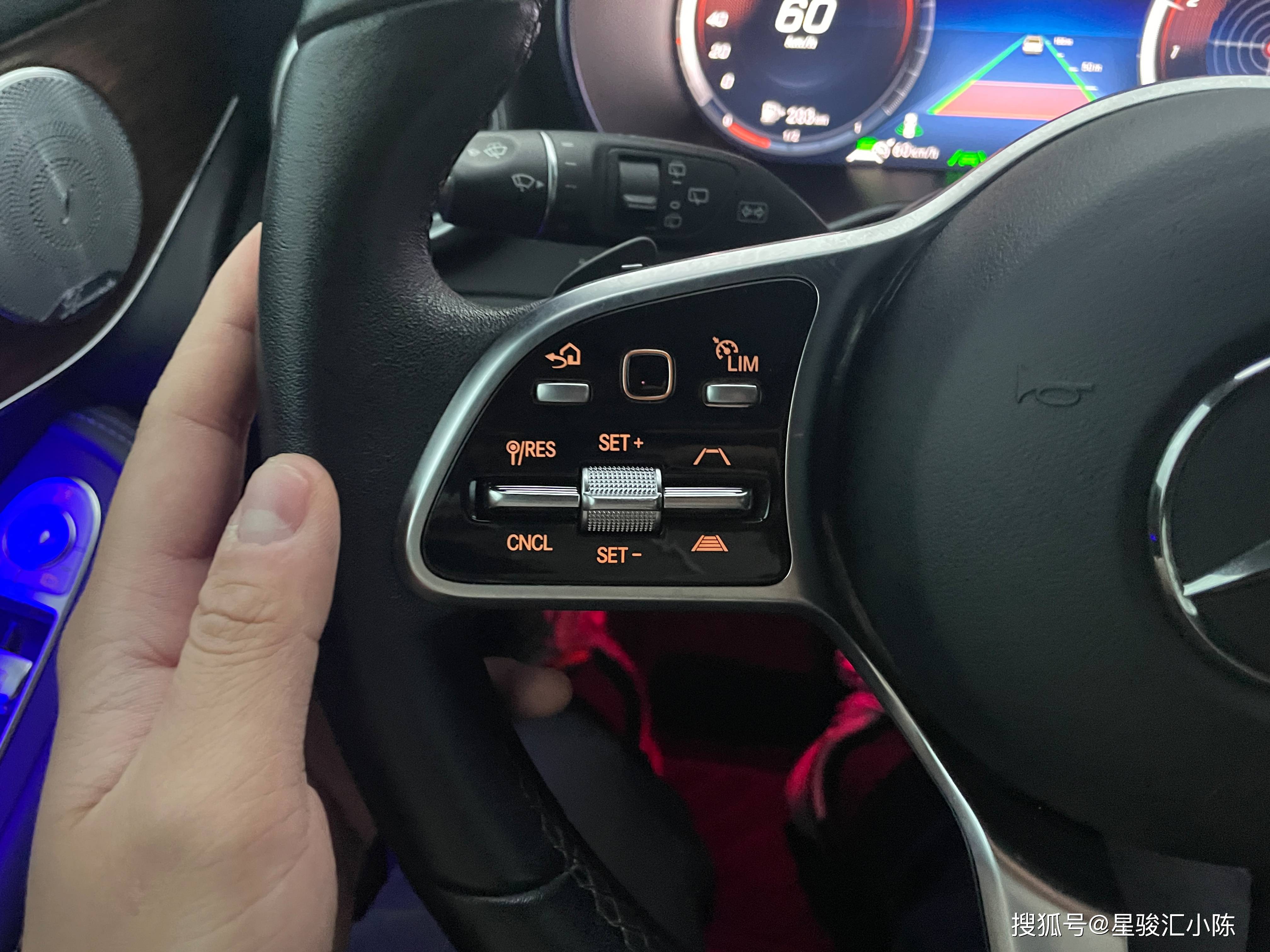 2022款奔驰GLC300L升级ACC自适应巡航、加装盲点并线辅助系统_搜狐汽车_搜狐网