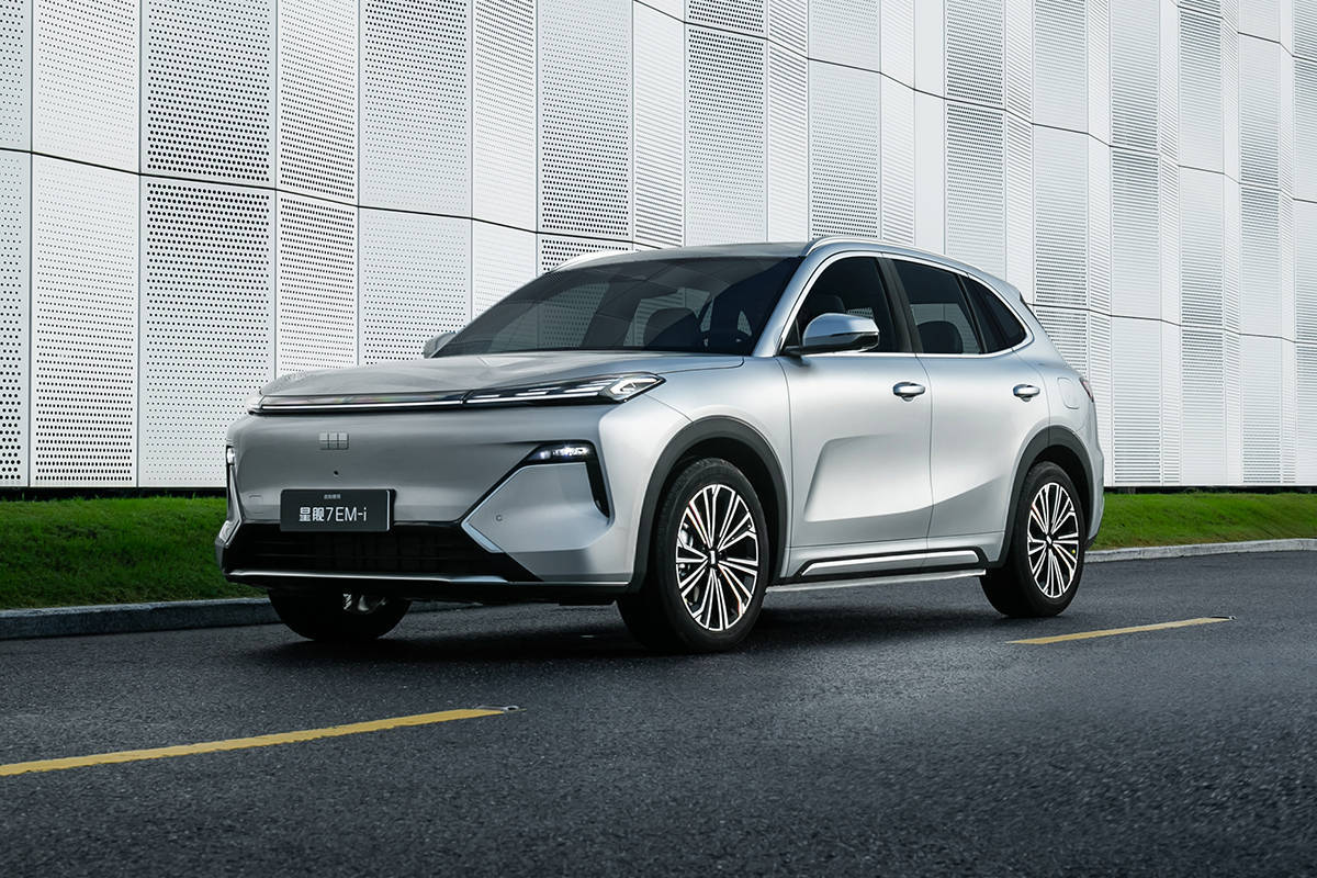 吉利银河星舰7 EMi上市，9.98万起售，节能长续航能否成为市场新宠？_搜狐汽车_搜狐网