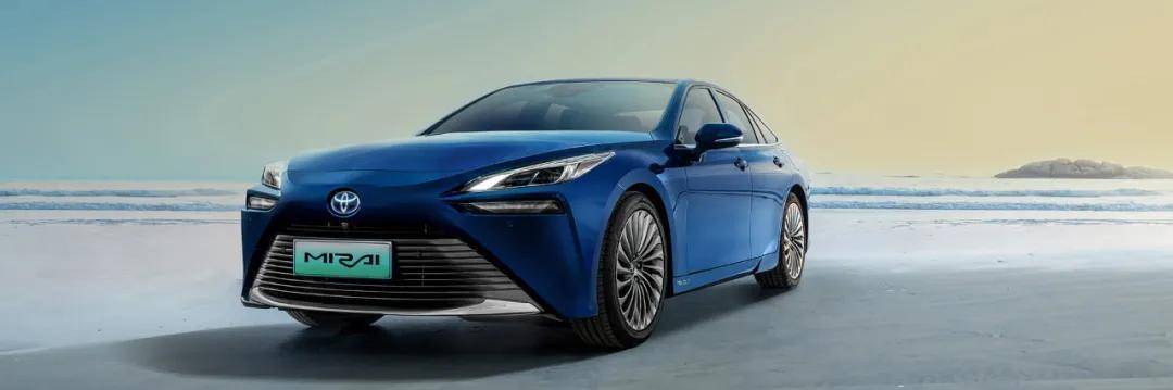 氢能源新星！丰田Mirai：3分钟加氢续航800公里，试驾体验如何？_搜狐汽车_搜狐网