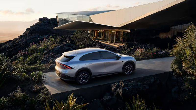 小鹏G7官图正式发布，高颜值AI技术加持，能否成25万级SUV新宠？_搜狐汽车_搜狐网