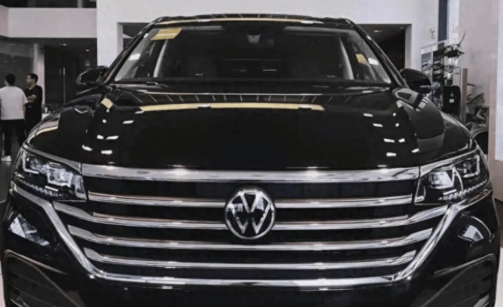 大众威然：从18.68万降至10.88万，2.0T商务MPV，这简直就是价格屠夫！_搜狐汽车_搜狐网