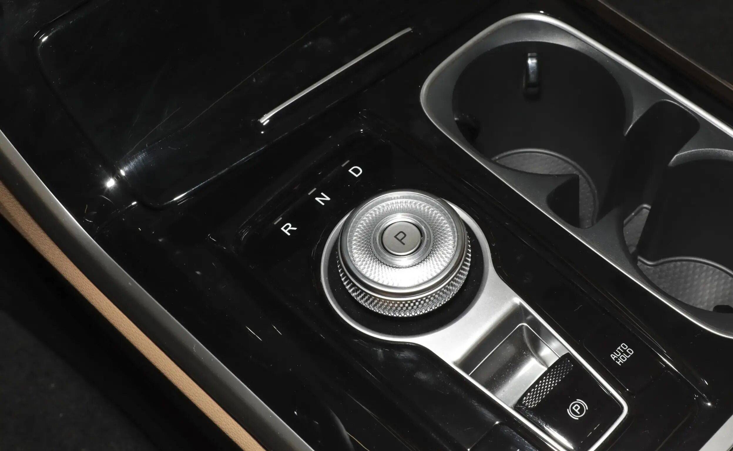 限时21.89万起，2026款起亚嘉华上市，能撼动别克GL8？_搜狐汽车_搜狐网