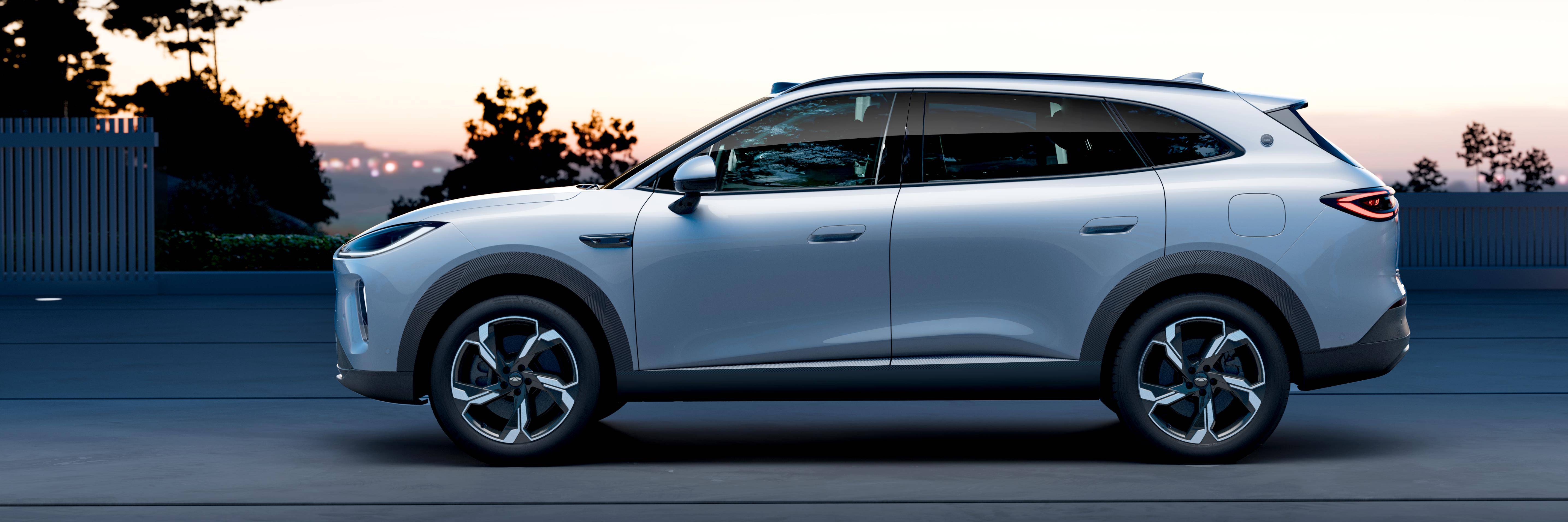 风云T9L惊艳亮相，智美大五座电混SUV，明年三四月上市_搜狐汽车_搜狐网