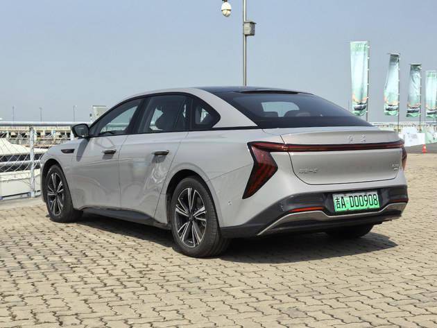 5款车型/22.98万起 红旗EH7正式上市_搜狐汽车_搜狐网