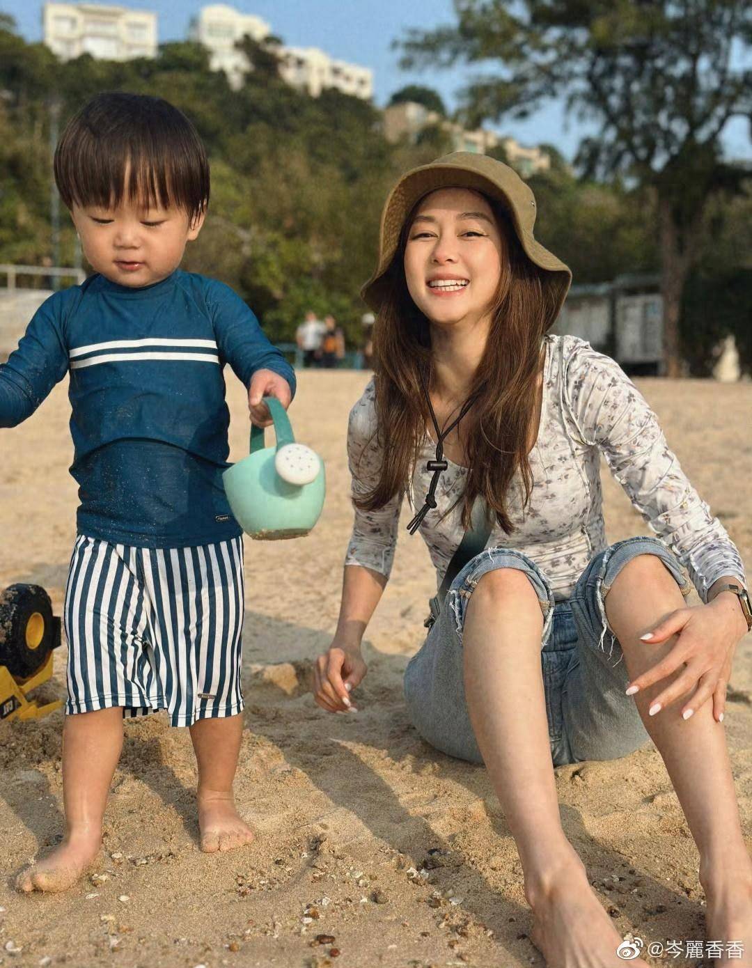 TVB前花旦岑丽香晒近况！双唇红肿似腊肠，时隔4年决定全面复出_观众_李亚男_嘴唇