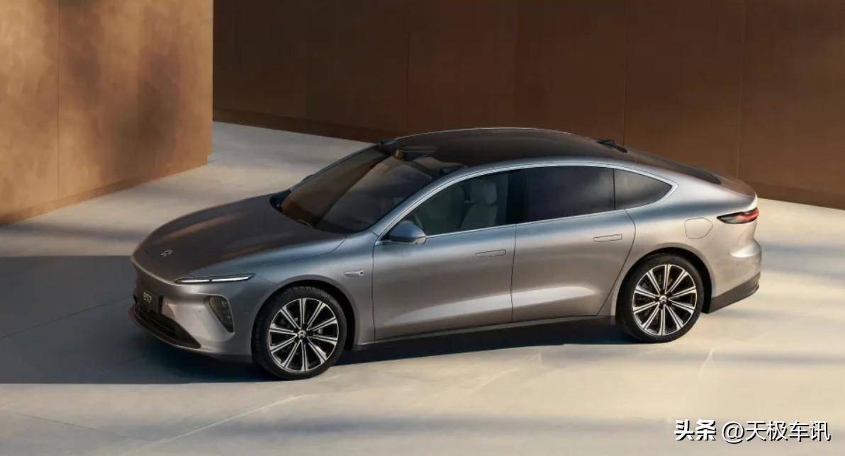 24款发布在即，新蔚来ET7的后排舒适性，到底有多强？_搜狐汽车_搜狐网