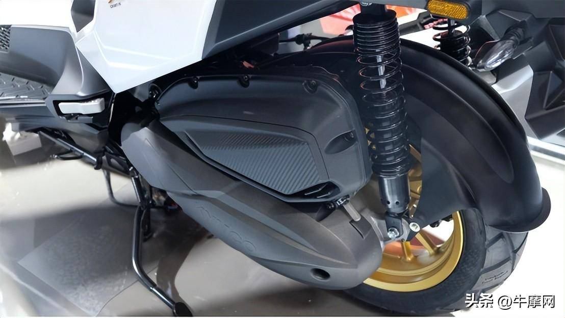 光阳发布全新跨界车型X350,同时推出30周年纪念版ST250_搜狐汽车_搜狐网