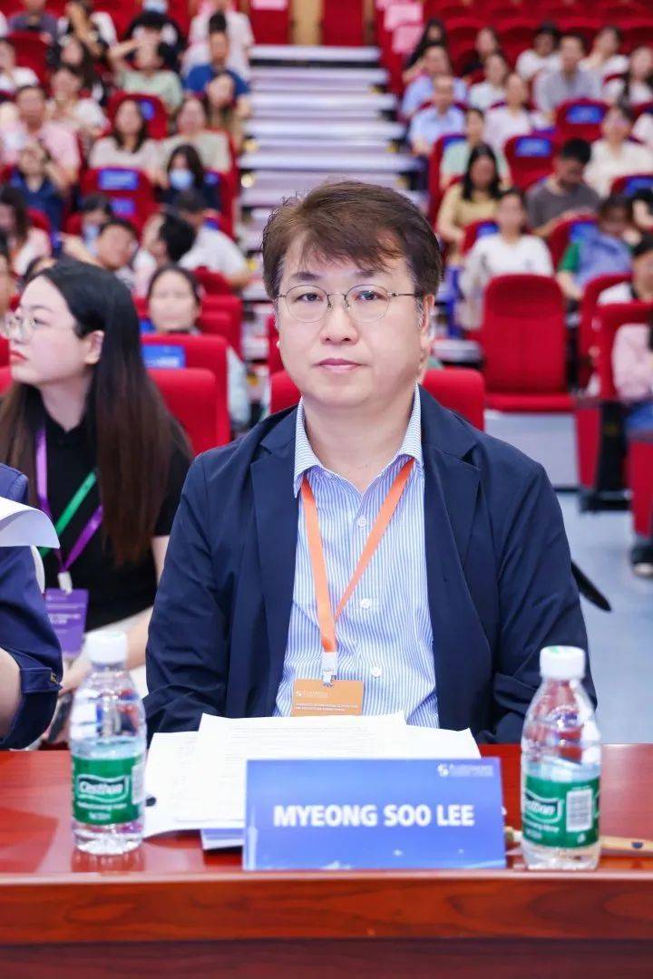 探索针灸国际化与中医现代化 —— 专访Myeong Soo Lee教授_医学_循证_临床