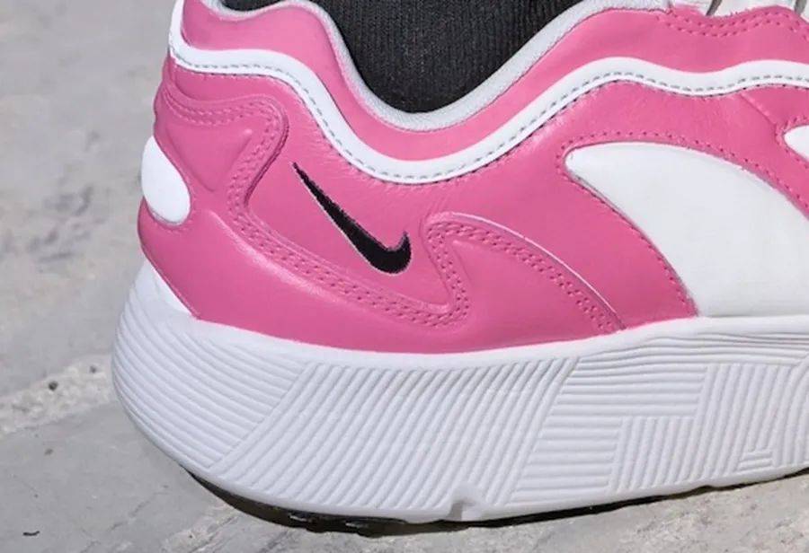 CDG x Nike 新联名曝光！这鞋型你认识吗？_Comme_Plus_des